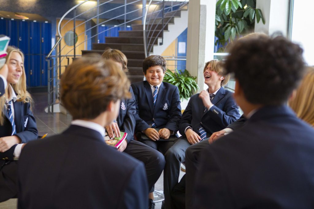 Sigtunaskolan Humanistiska Läroverket - En svensk internatskola med ...