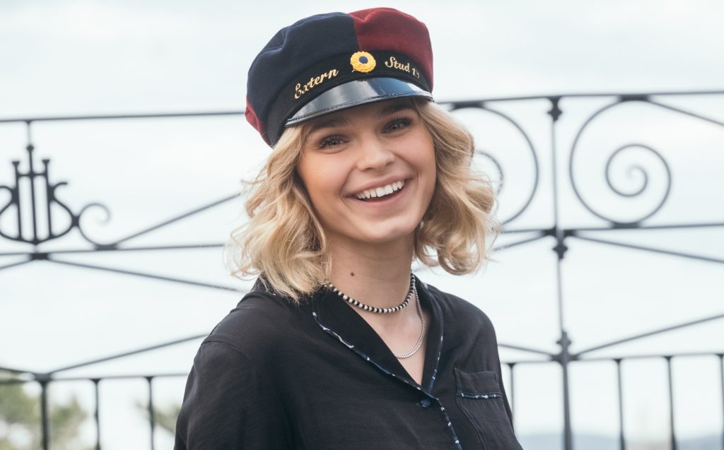 Ella är skolans Netflix-stjärna - SSHL